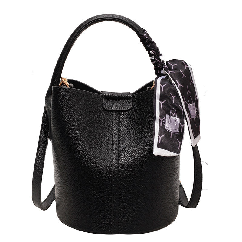 Large Capacity Crossbody Bag – PHOENIX